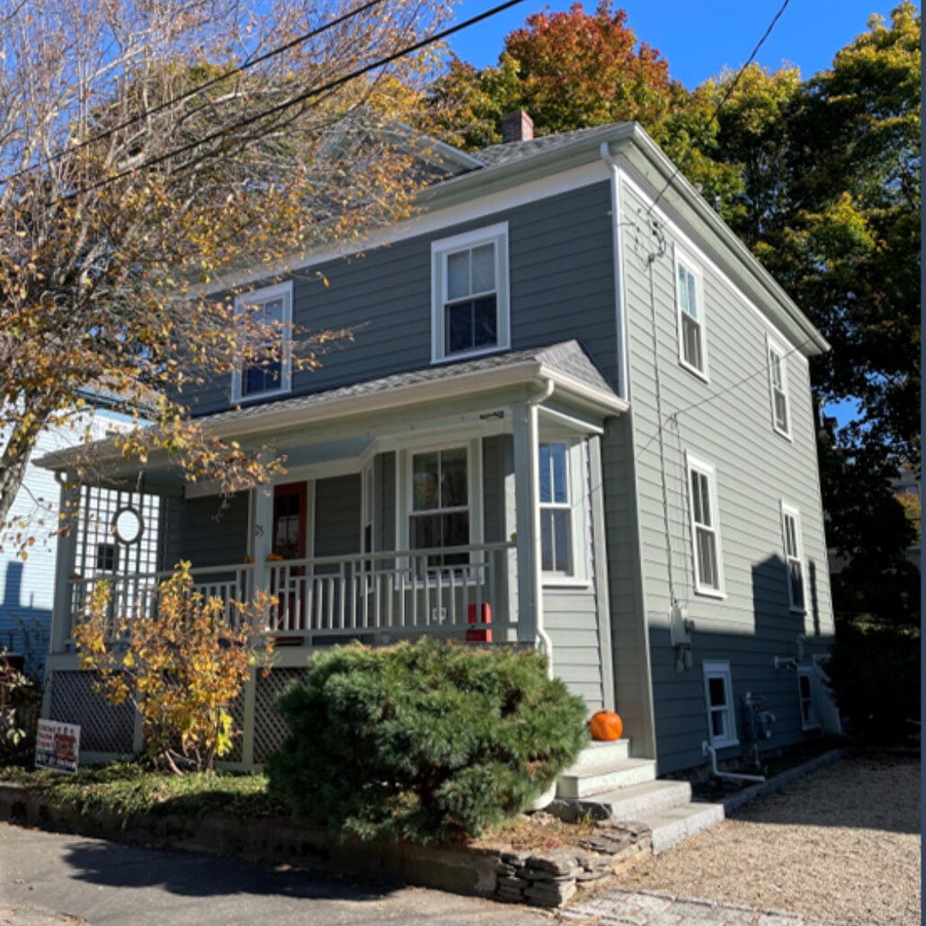 Everlast Composite Siding: Willow - United Home Experts